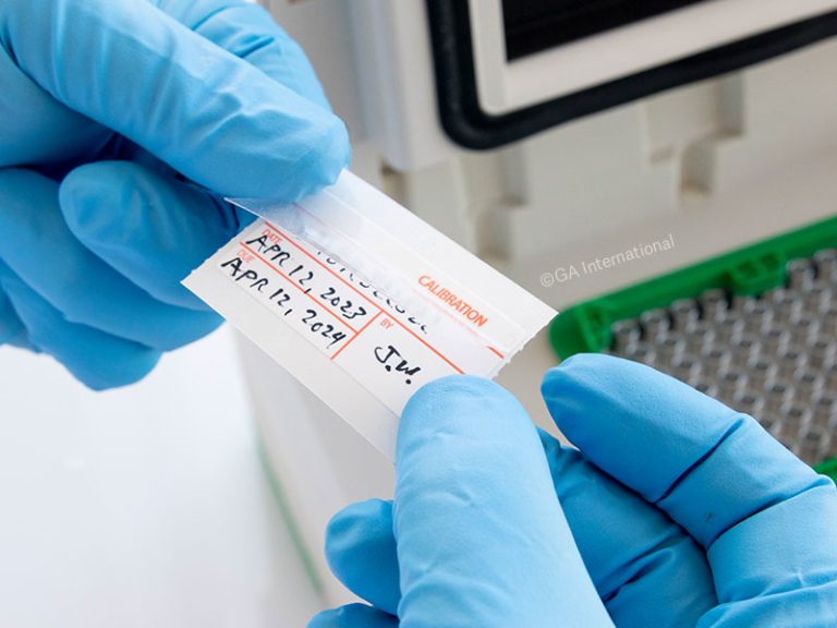 Self-Laminating Calibration Labels - 1" x 2.125" #CALA-002-1R - LabTAG ...